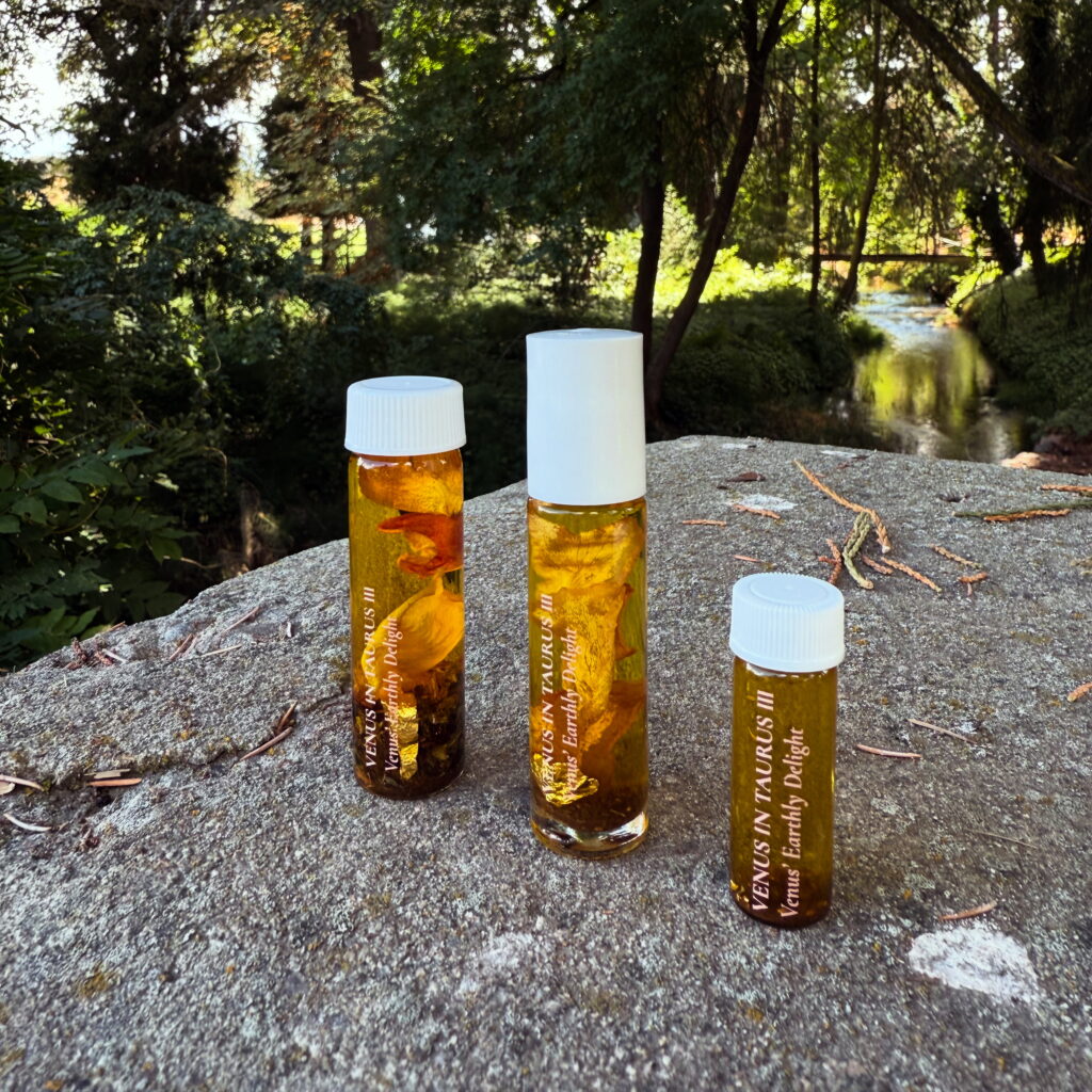 Available Venus - Sphere + Sundry